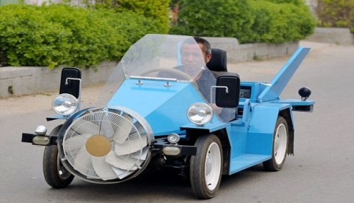 Farmer Creates Electric Wind Powered Car That Can Hit 140 km/h