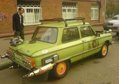 20 Russian Crazy Cars - It's Unbelievable What They Do To Their Rides