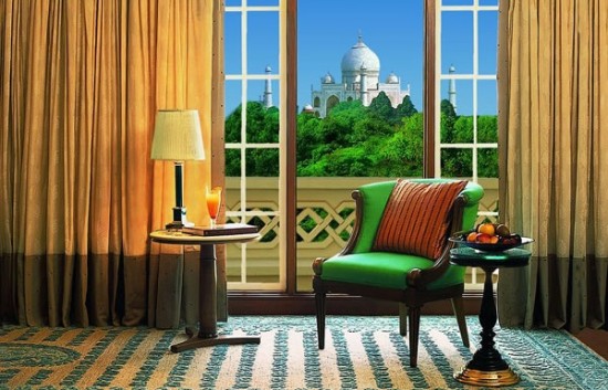 15 Hotel Rooms With The Most Amazing Views in The World