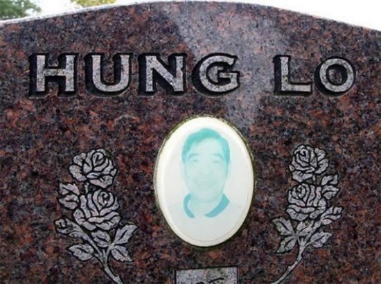 20 Most Funniest Burial Headstones