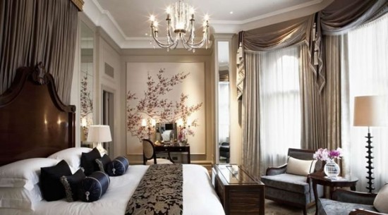 10 Luxury Hotels Used In James Bond Movies