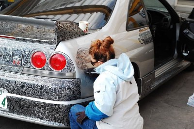 Artist Creates Amazing Car Custom Paint Job With Pen